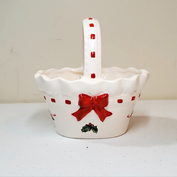 Lefton | Holiday | Vintage Lefton Holly China Small Basket | Poshmark